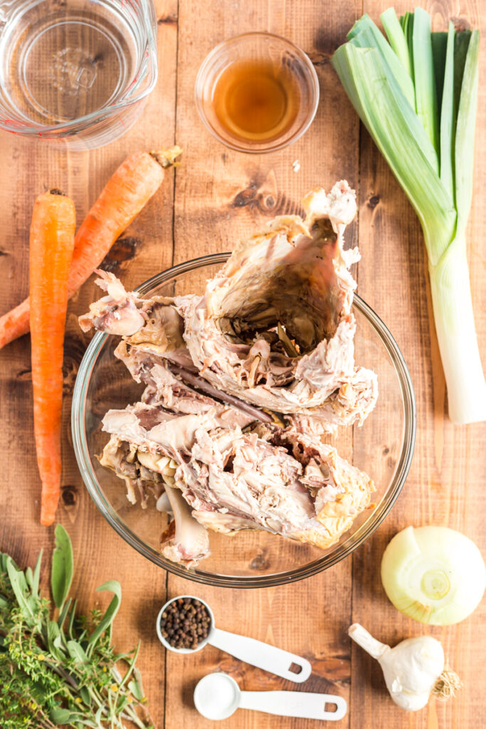 Homemade Turkey Bone Broth (or Chicken) - Bobbi's Kozy Kitchen