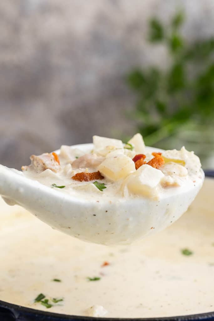 Keto New England Clam Chowder - Bobbi's Kozy Kitchen